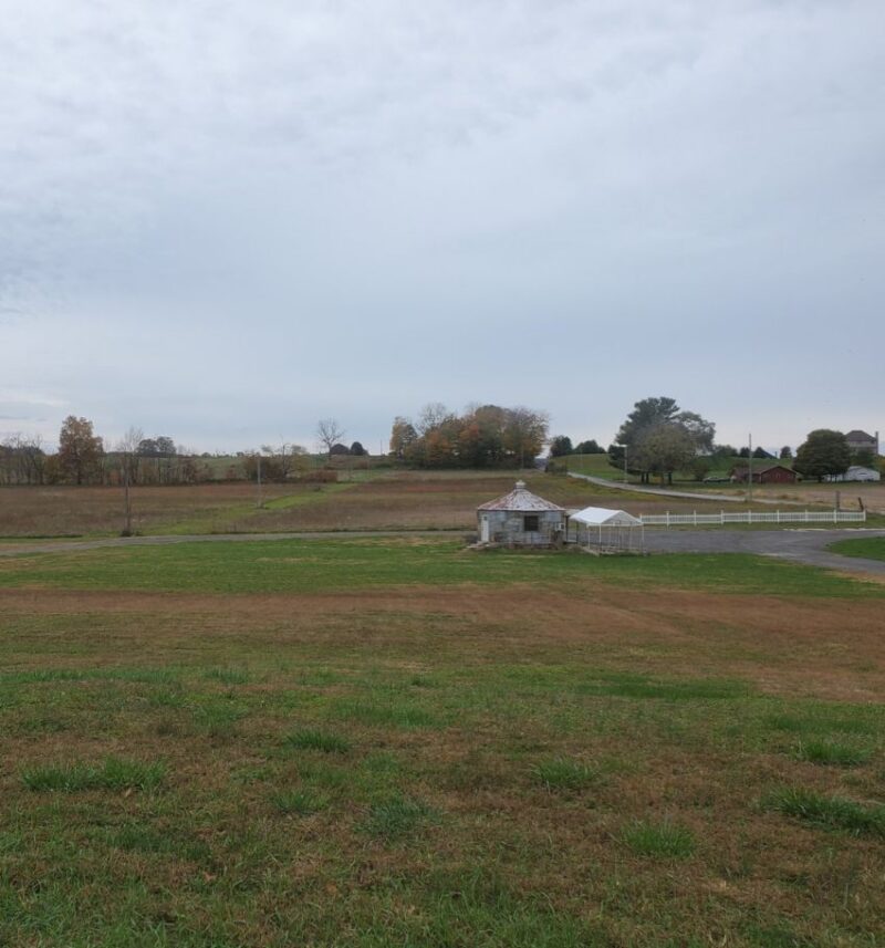 Round House Farm Stand - Locally Grown, Fresh Picked Produce